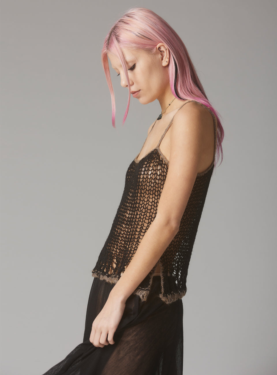 UNIF | Netic Top