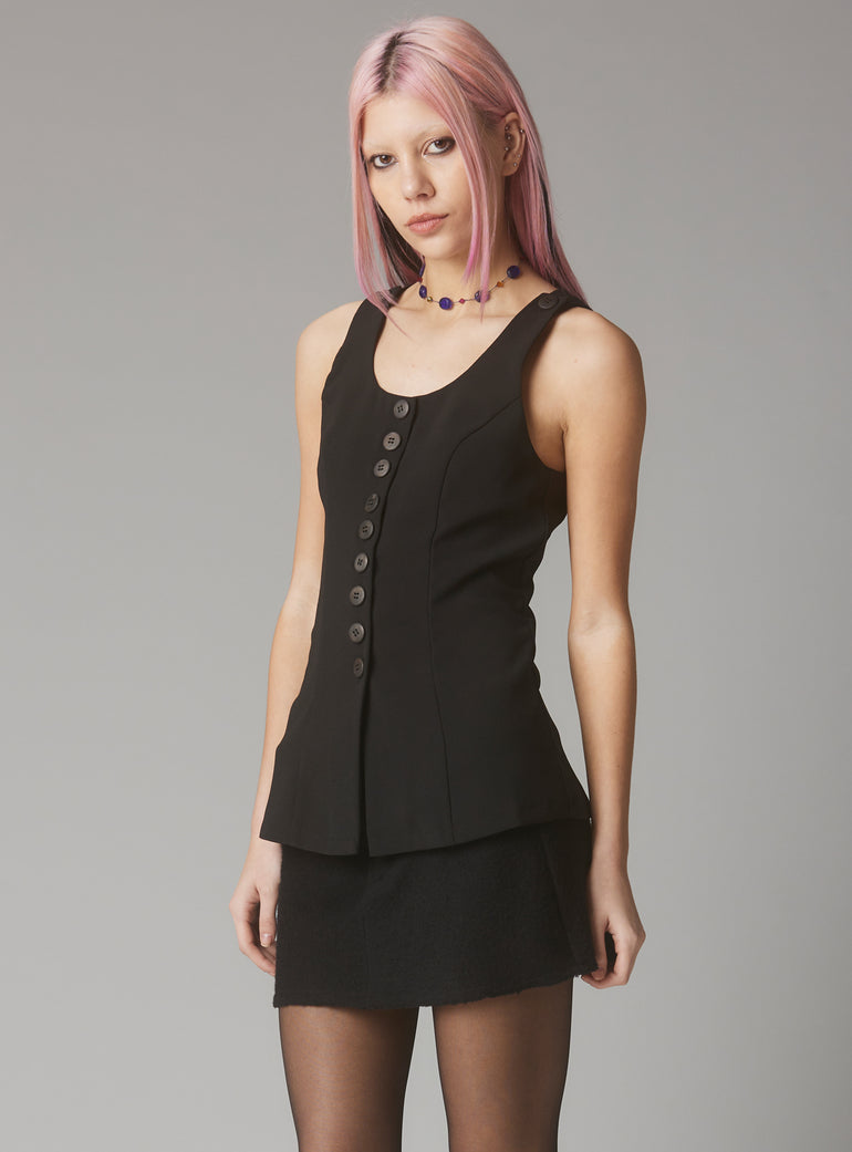 UNIF | SHOP THE FEED